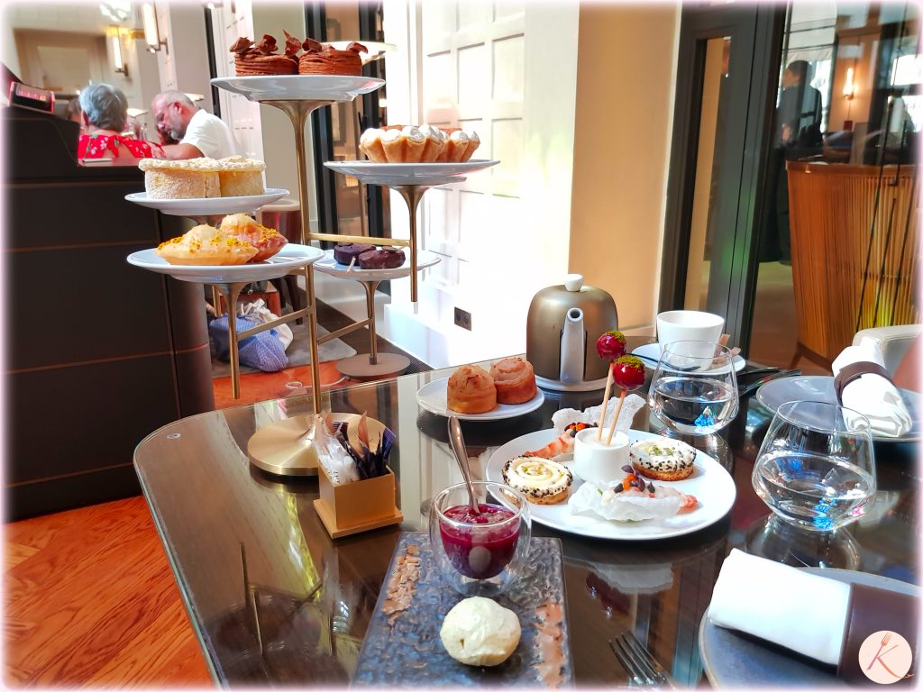 Le Tea Time du Lutetia - Le Saint-Germain - Kelcurieuse